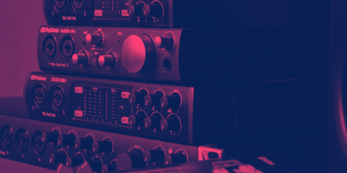 The 20 Best Audio Interfaces for Music Producers in 2023 - Hyperbits